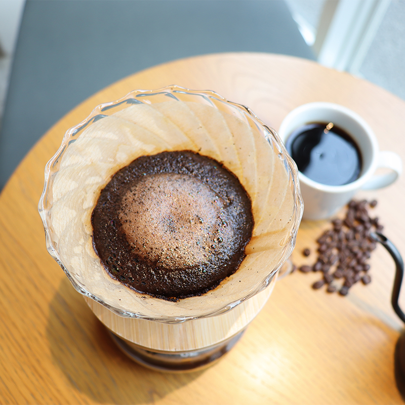 ハンドドリップで丁寧に抽出した、自家焙煎のエチオピアモカコーヒーの芳醇な香りをお楽しみください！ | natural cafe 檜の森（戸田市・北戸田のカフェ）